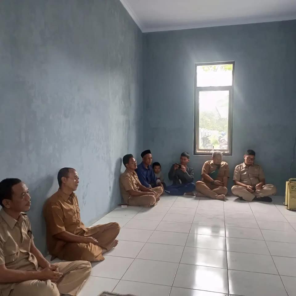 PERINGATI HARI PUSKESWAN NASIONAL, KEPALA DINAS PETERNAKAN DAN ...